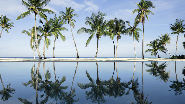 Pullman Maldives Resort, 5-star Maldives Hotels | Destination2