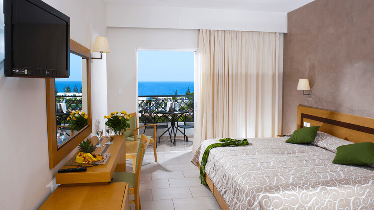 Grand Hotel Holiday Resort, Crete | Greece Holidays, Destination2