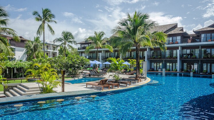 Holiday Ao Nang Beach Resort, Krabi 2026/2027 – Hotel