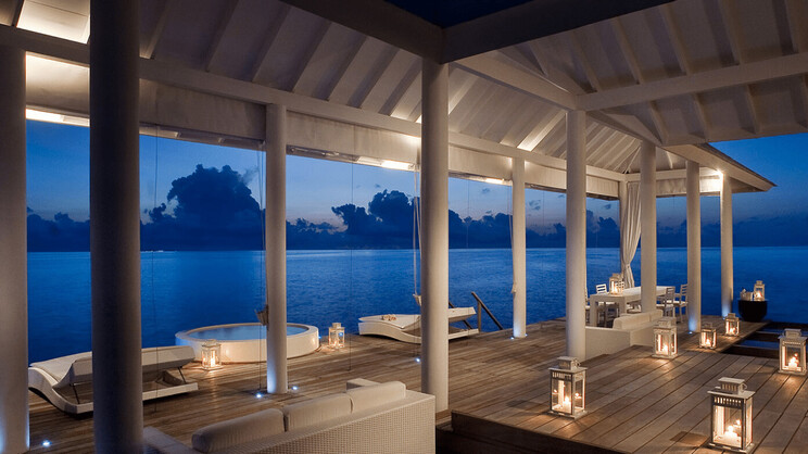 Diamonds Athuruga, Maldives Holidays, Destination2