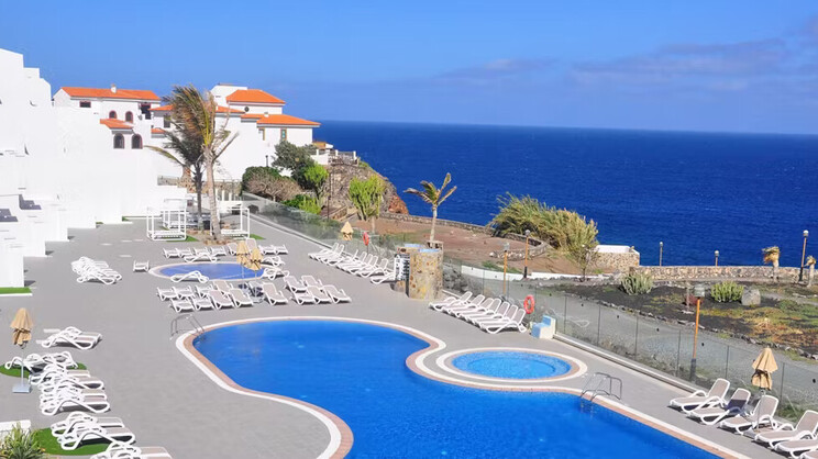 Occidental Roca Negra 2025/2026 – Hotel