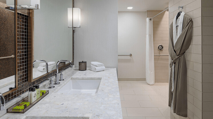 InterContinental New York Times Square Hotel, Destination2