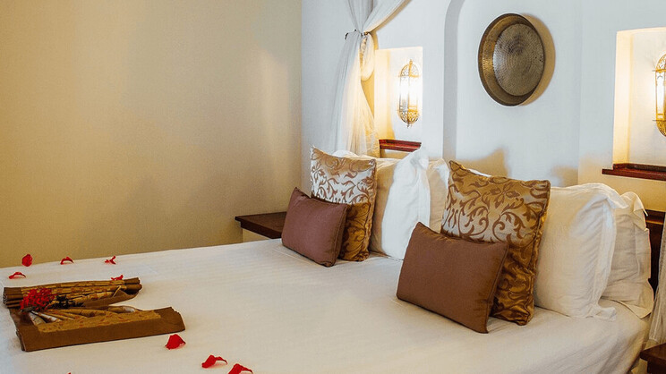 Sea Cliff Resort & Spa, Zanzibar | Destination2.co.uk