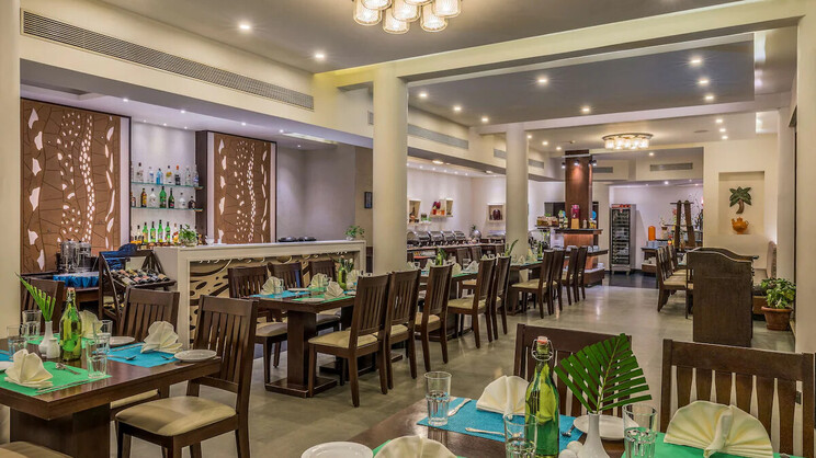 India, Luxury Radisson Goa Candolim Holidays - Destination2.co.uk