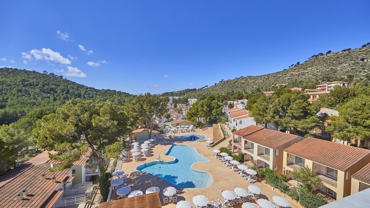 FERGUS Club Europa, Majorca Holidays – Destination2.co.uk