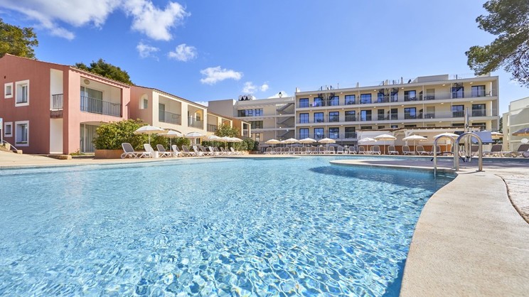 FERGUS Club Europa, Majorca Holidays – Destination2.co.uk