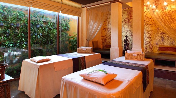 Burasari Phuket 2026/2027 – Hotel
