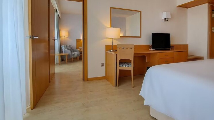 Sol Port Cambrils, Spain Holidays | Destination2