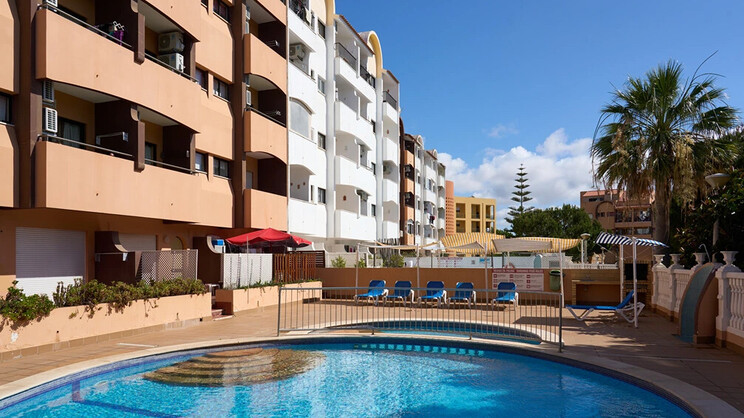 Choromar Apartamentos 2026/2027 – Hotel