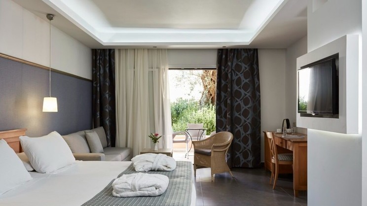 Sentido Apollo Palace, Corfu, Destination2