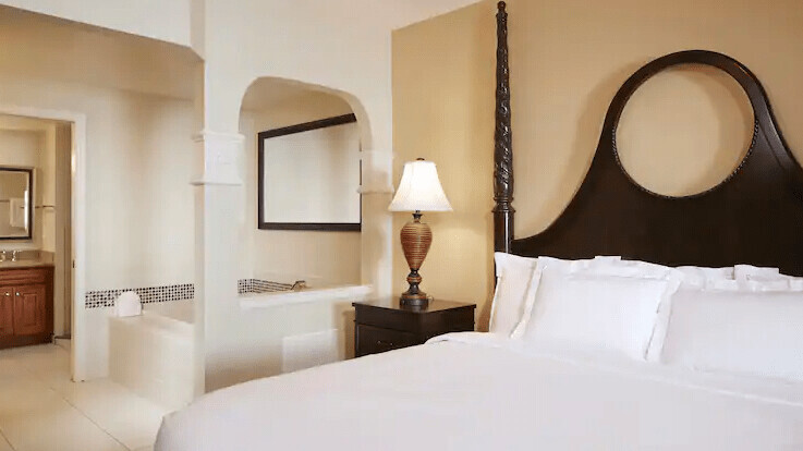 Hilton Grand Vacations Club SeaWorld® Orlando – Destination2
