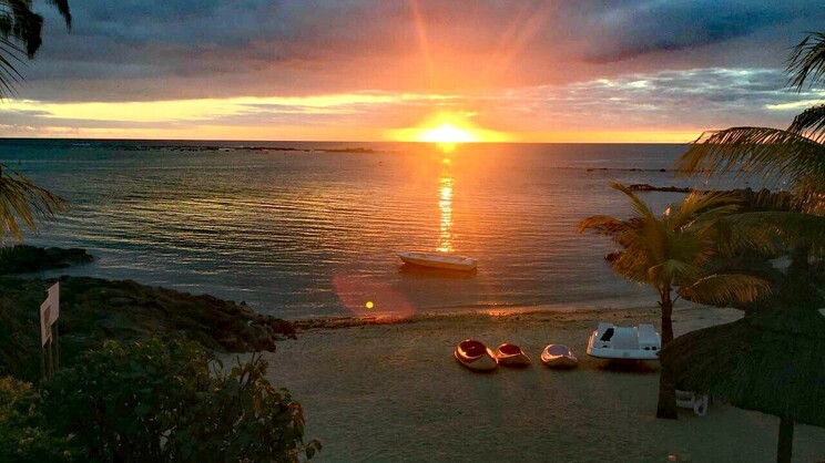 Anelia Resort and Spa, Flic-en-Flac, Mauritius - Destination2